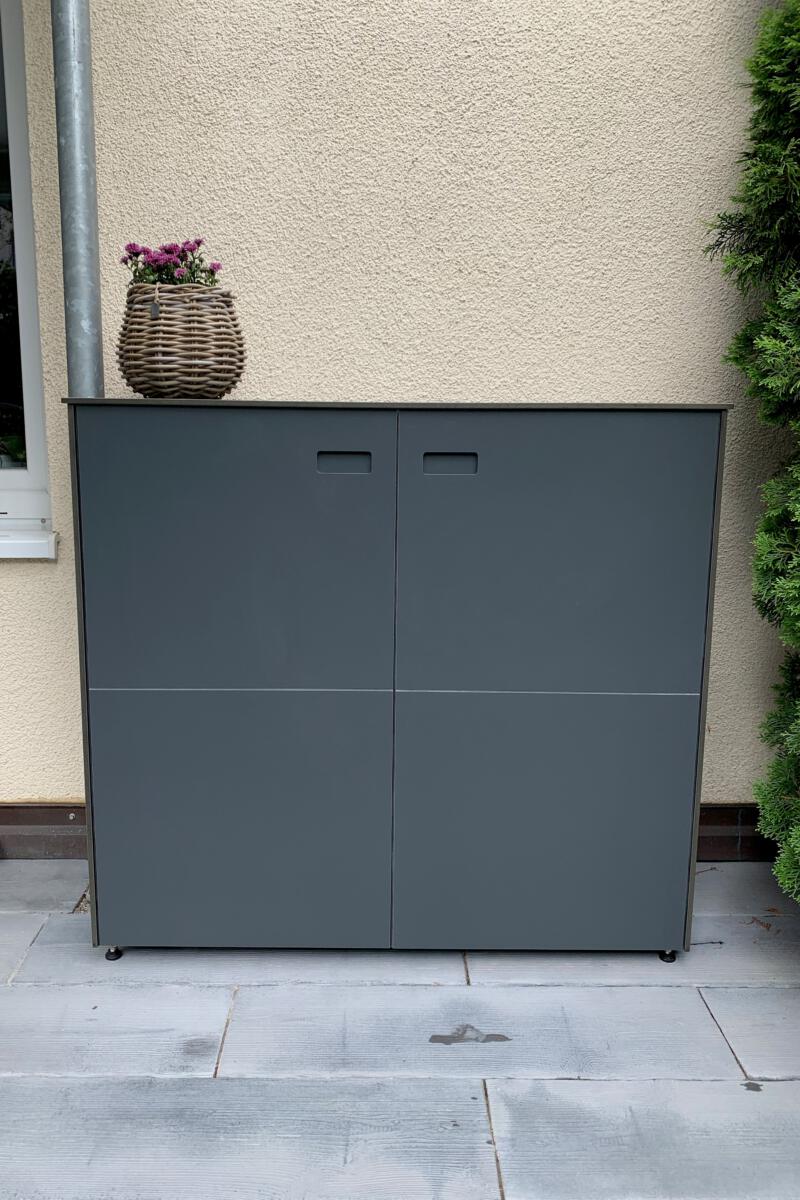 Maßgefertigte Outdoor Sideboards für Terrasse, Balkon & Garten